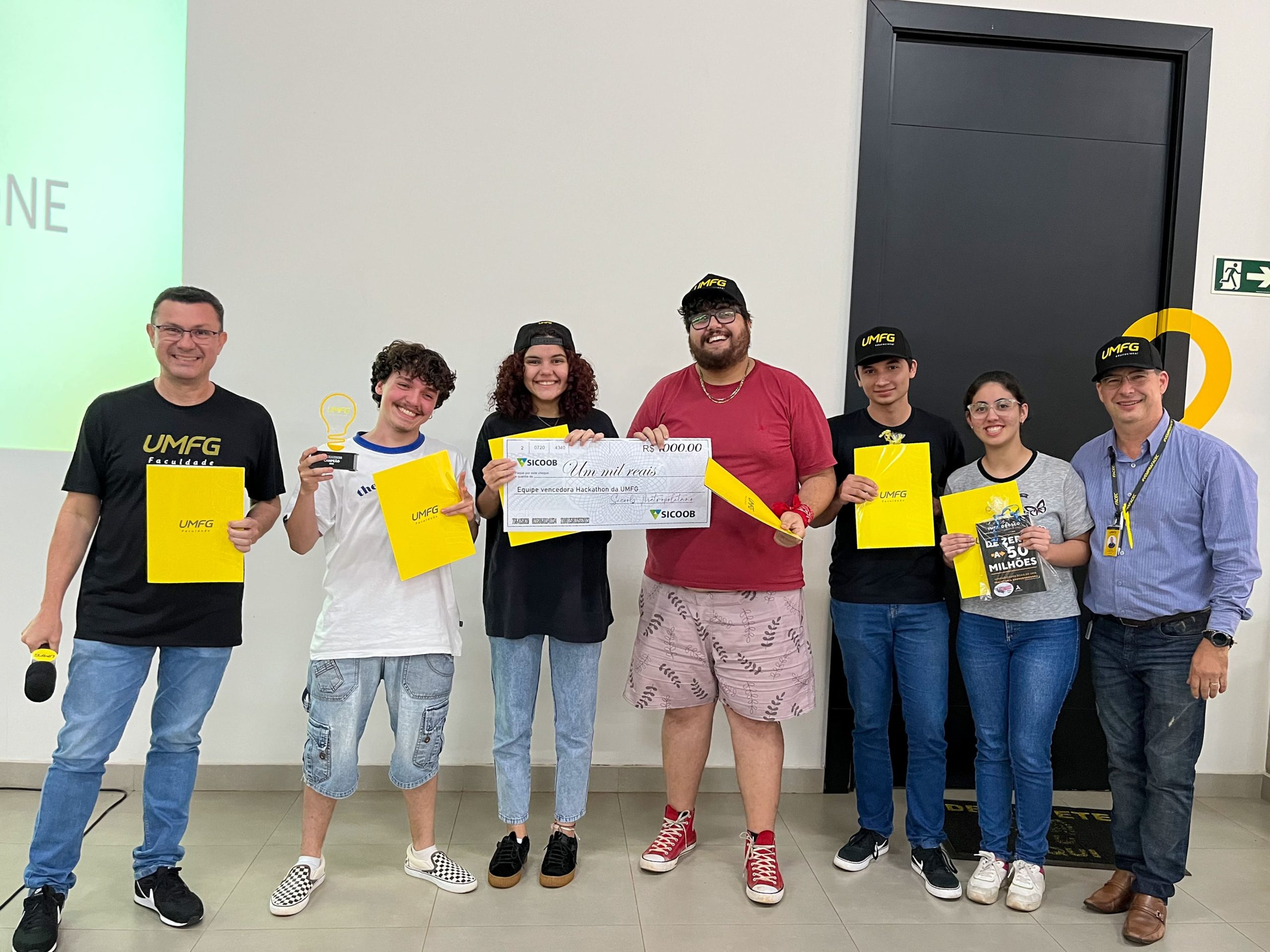 1º Hackathon da UMFG movimenta comunidade acadêmica - UMFG